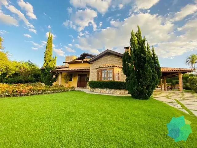 Casa / Sobrado para Venda em Salto/SP Haras Paineiras 4 Quartos