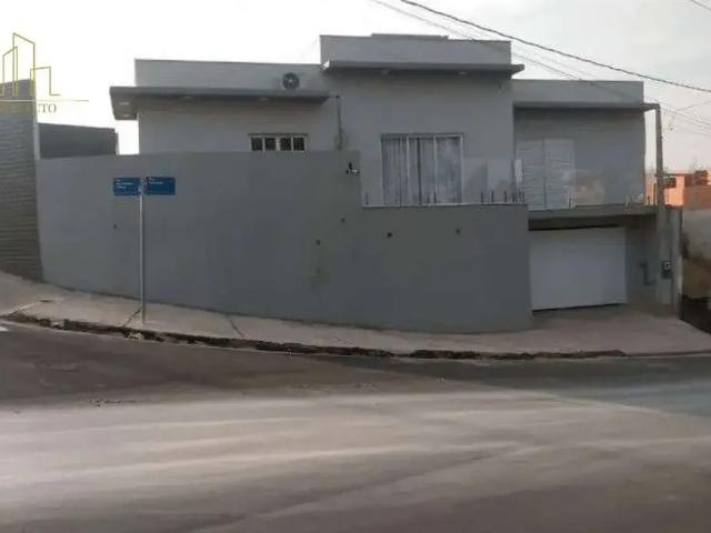 Casa / Sobrado para Venda em Salto/SP Jardim Taquaral 3 Quartos