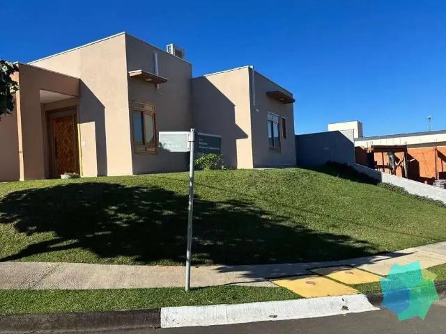 Casa / Sobrado para Venda em Salto/SP Jardim Celani 3 Quartos