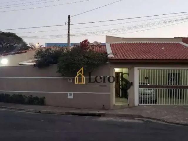 Casa / Sobrado para Venda em Salto/SP Jardim da Cidade 3 Quartos