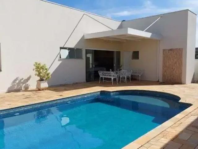 Casa / Sobrado para Venda em Salto/SP Jardim D'Icaraí 4 Quartos