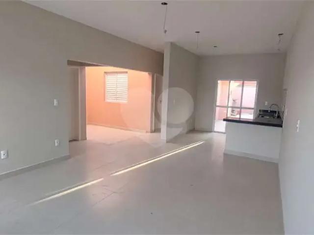 Casa / Sobrado para Venda em Salto/SP Jardim dos Ipês 3 Quartos