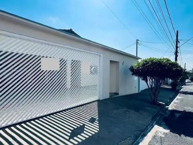 Casa / Sobrado para Venda em Salto/SP Jardim Planalto 3 Quartos