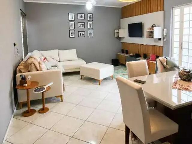 Casa / Sobrado para Venda em Salto/SP Jardim São João 2 Quartos