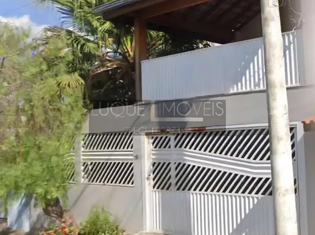 Casa / Sobrado para Venda em Salto/SP Jardim Santa Cruz 5 Quartos
