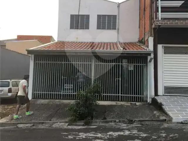 Casa / Sobrado para Venda em Salto/SP Jardim Santa Efigênia 3 Quartos