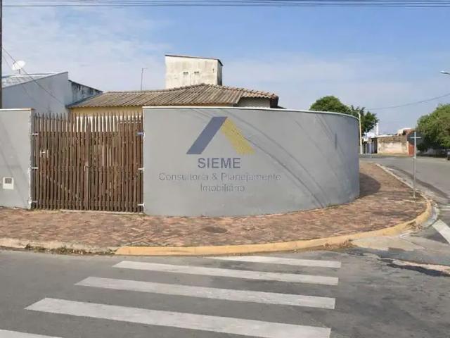 Casa / Sobrado para Venda em Salto/SP Jardim Santa Marta 4 Quartos