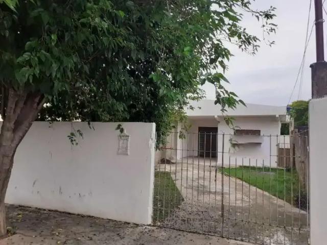 Casa / Sobrado para Venda em Salto/SP Jardim Santa Marta III 3 Quartos