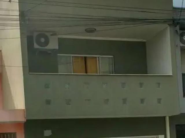 Casa / Sobrado para Venda em Salto/SP Jardim Saltense 4 Quartos