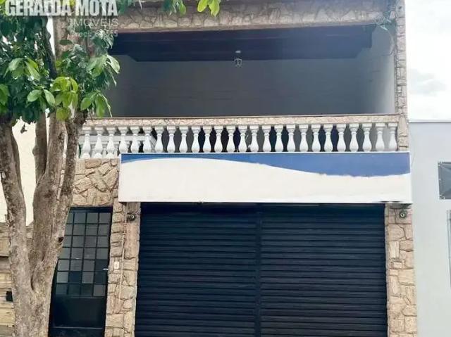 Casa / Sobrado para Venda em Salto/SP Loteamento Terras de São Pedro e São Paulo 4 Quartos