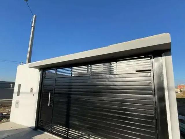 Casa / Sobrado para Venda em Salto/SP Loteamento Terras de São Pedro e São Paulo 3 Quartos