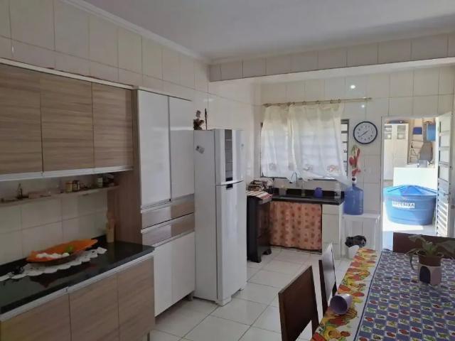 Casa / Sobrado para Venda em Salto/SP Parque Residencial Rondon 3 Quartos