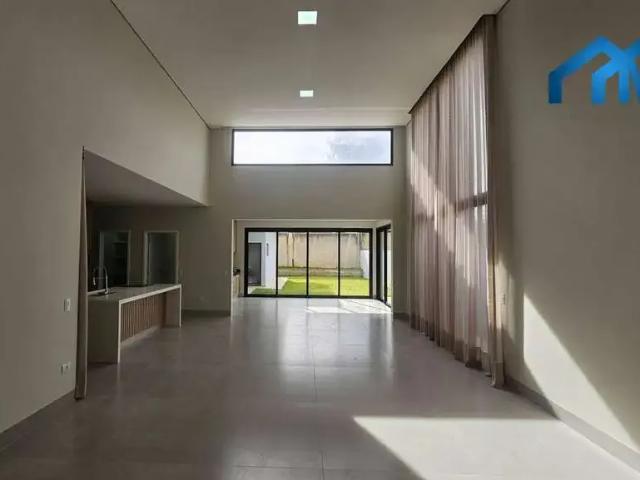 Casa / Sobrado para Venda em Salto/SP Portal dos Bandeirantes Salto 3 Quartos