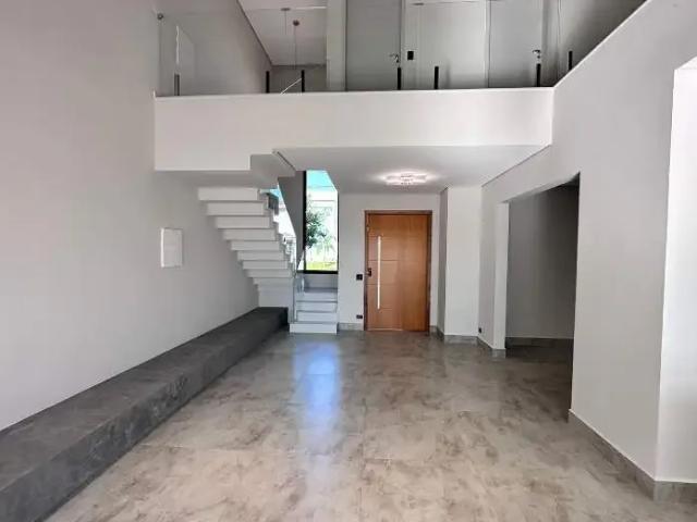 Casa / Sobrado para Venda em Salto/SP Residencial Central Parque 3 Quartos