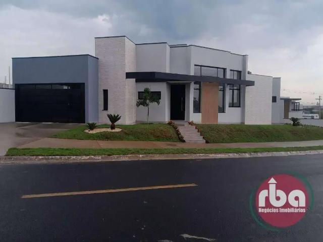 Casa / Sobrado para Venda em Salto/SP Residencial Lagos D'Icaraí 3 Quartos