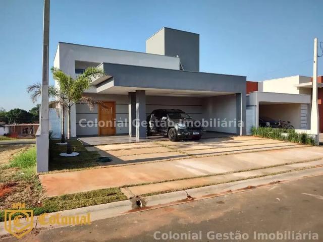 Casa / Sobrado para Venda em Salto/SP Residencial Lagos D'Icaraí 3 Quartos