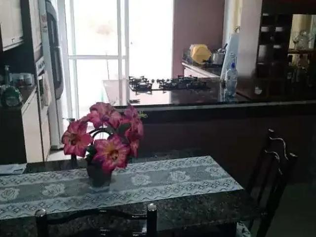 Casa / Sobrado para Venda em Salto/SP Residencial Vila dos Eucaliptos 2 Quartos