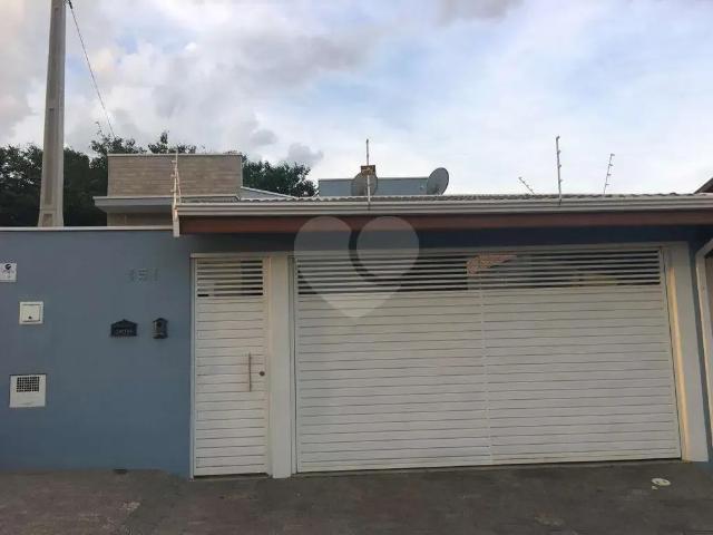 Casa / Sobrado para Venda em Salto/SP Residencial Vila dos Eucaliptos 2 Quartos