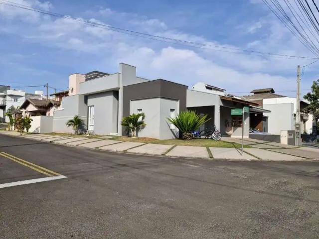 Casa / Sobrado para Venda em Salto/SP Vila Nova 3 Quartos