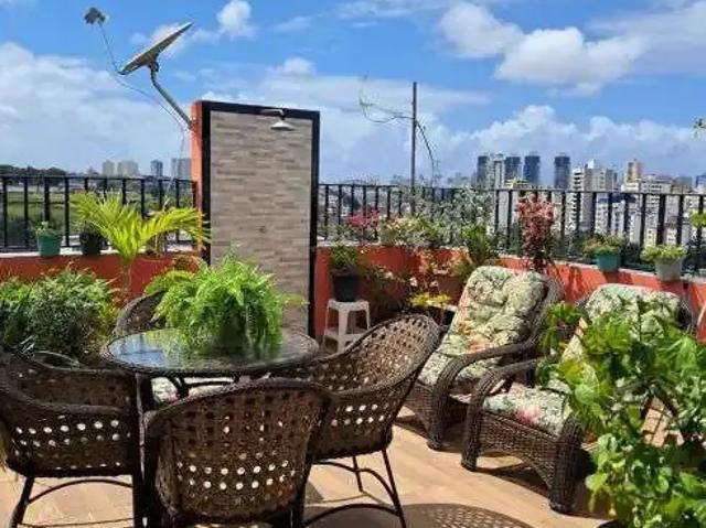 Casa / Sobrado para Venda em Salvador/BA Macaúbas 2 Quartos