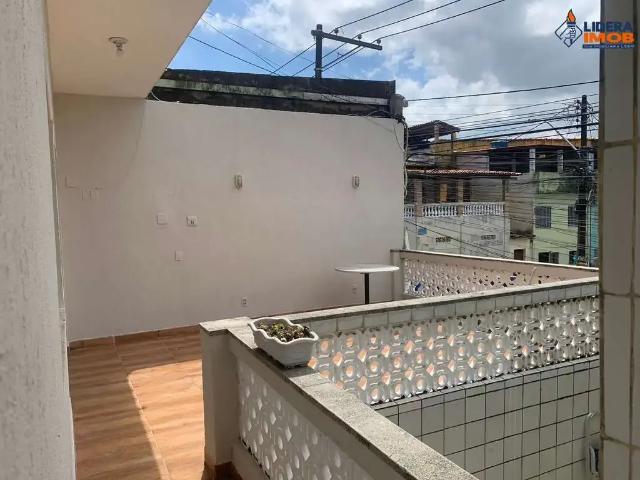 Casa / Sobrado para Venda em Salvador/BA Macaúbas 3 Quartos