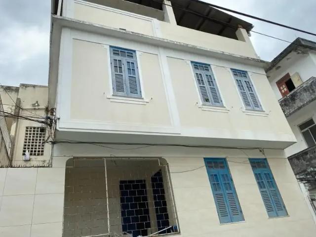 Casa / Sobrado para Venda em Salvador/BA Mares 7 Quartos