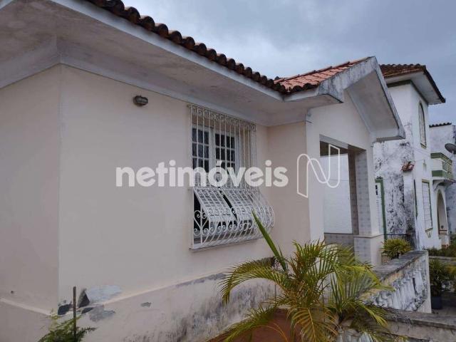 Casa / Sobrado para Venda em Salvador/BA Matatu 4 Quartos