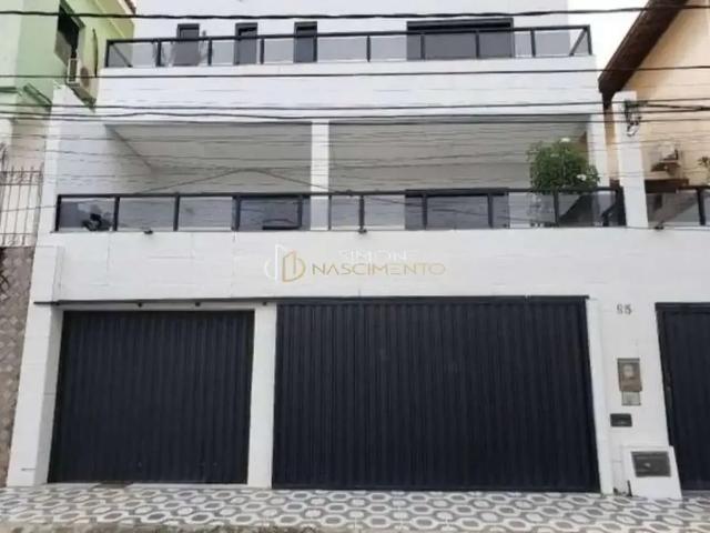 Casa / Sobrado para Venda em Salvador/BA Matatu 5 Quartos