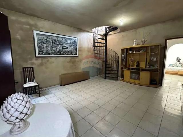Casa / Sobrado para Venda em Salvador/BA Monte Serrat 5 Quartos