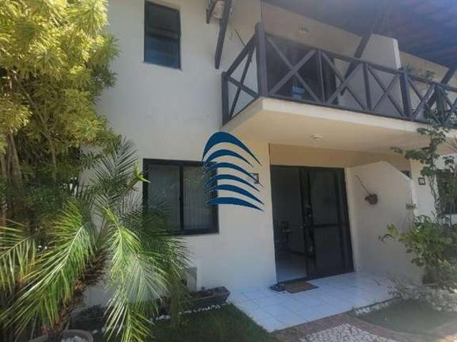 Casa / Sobrado para Venda em Salvador/BA Itapuã 4 Quartos
