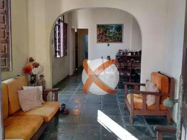 Casa / Sobrado para Venda em Salvador/BA Amaralina 4 Quartos