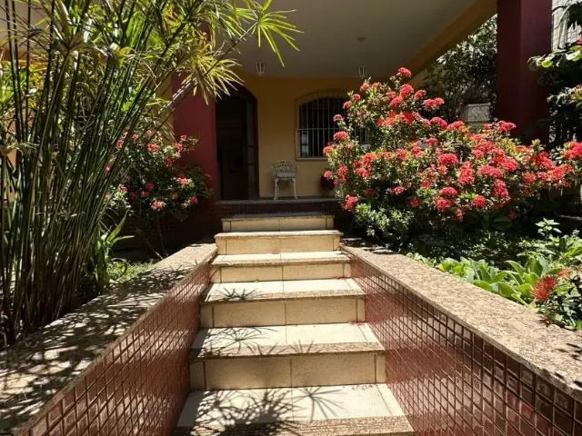 Casa / Sobrado para Venda em Salvador/BA Armação