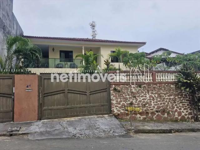 Casa / Sobrado para Venda em Salvador/BA Cabula 4 Quartos