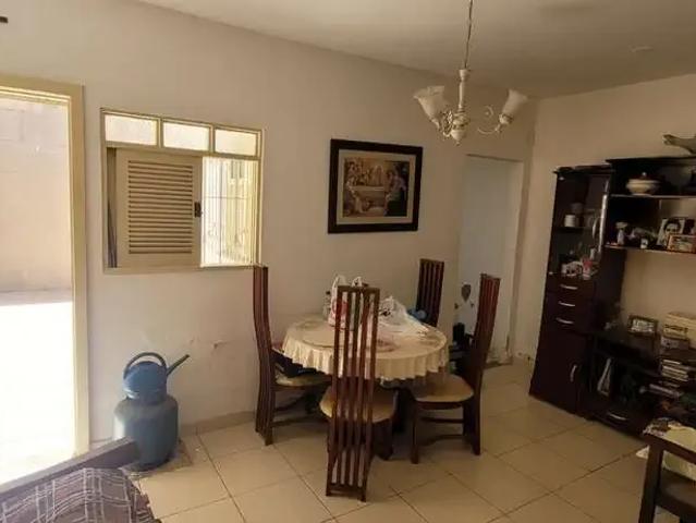 Casa / Sobrado para Venda em Salvador/BA Cabula 5 Quartos