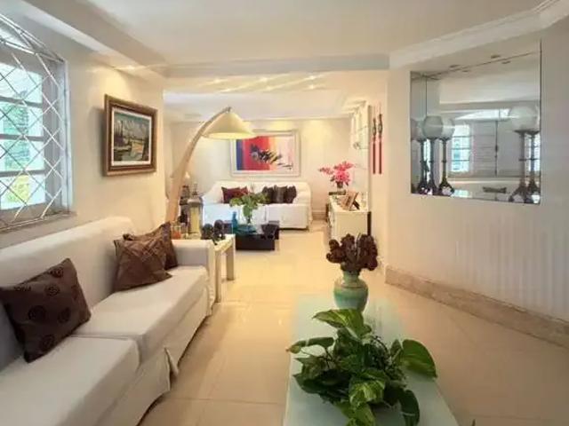 Casa / Sobrado para Venda em Salvador/BA Caminho das Árvores 3 Quartos