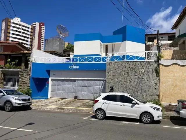 Casa / Sobrado para Venda em Salvador/BA Caminho das Árvores