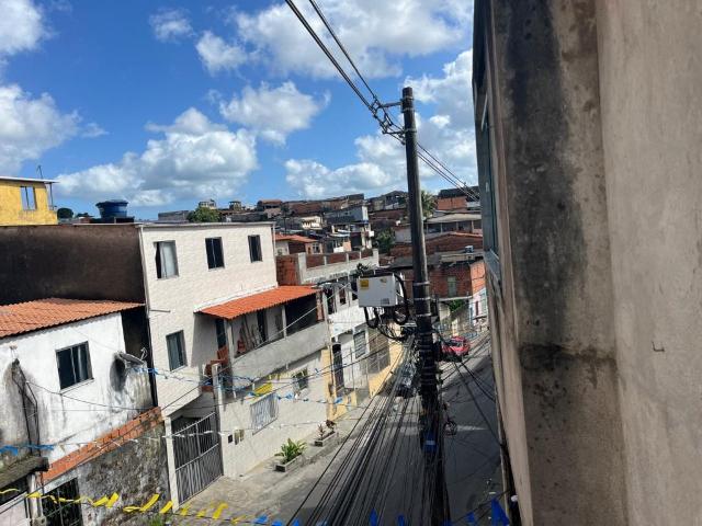 Casa / Sobrado para Venda em Salvador/BA Castelo Branco 2 Quartos