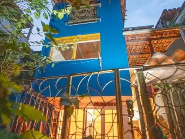 Casa / Sobrado para Venda em Salvador/BA Cosme de Farias 4 Quartos
