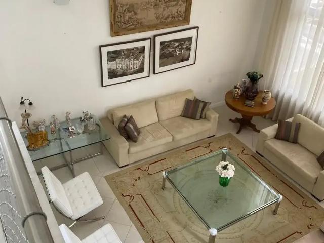 Casa / Sobrado para Venda em Salvador/BA Itaigara 4 Quartos