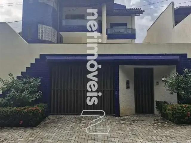 Casa / Sobrado para Venda em Salvador/BA Itaigara 4 Quartos