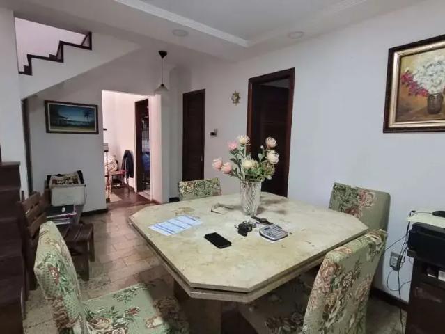 Casa / Sobrado para Venda em Salvador/BA Itapuã 3 Quartos