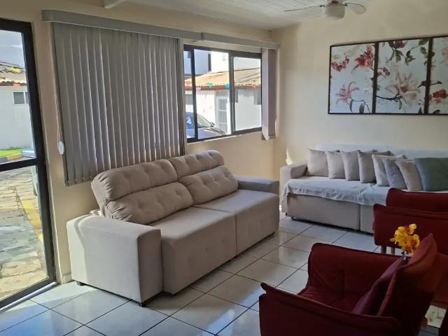 Casa / Sobrado para Venda em Salvador/BA Itapuã 4 Quartos