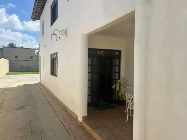 Casa / Sobrado para Venda em Salvador/BA Itapuã 8 Quartos