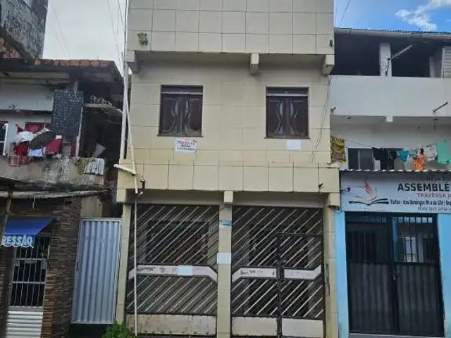 Casa / Sobrado para Venda em Salvador/BA Imbuí 4 Quartos