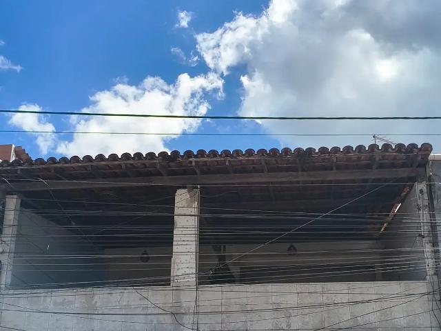 Casa / Sobrado para Venda em Salvador/BA Paripe 2 Quartos