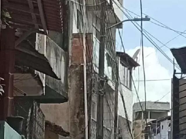 Casa / Sobrado para Venda em Salvador/BA Pau Miúdo 2 Quartos