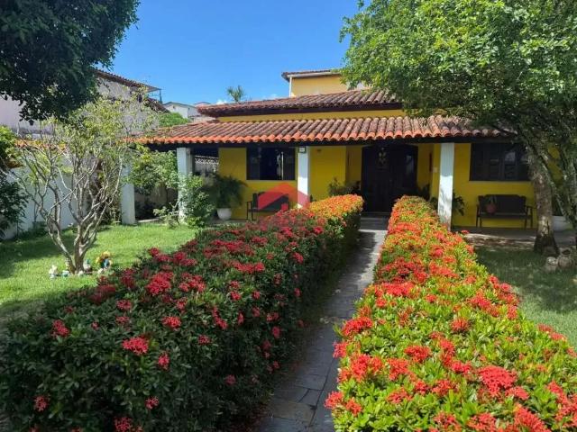 Casa / Sobrado para Venda em Salvador/BA Pituaçu 5 Quartos