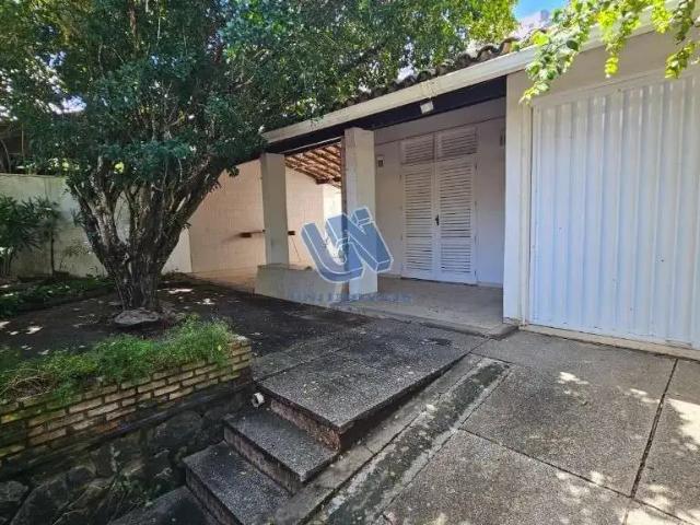 Casa / Sobrado para Venda em Salvador/BA Pituba 4 Quartos