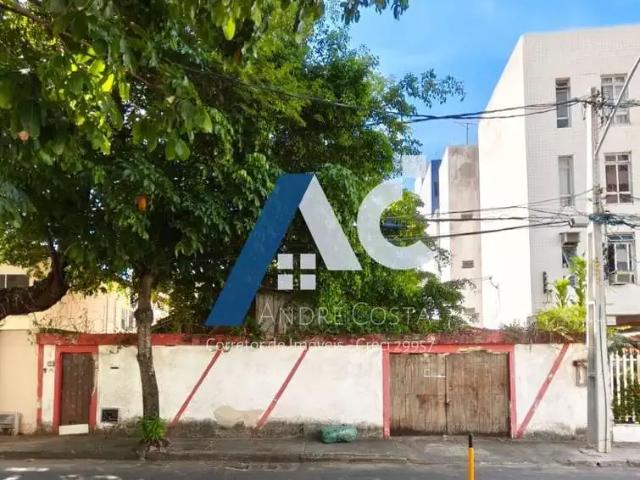 Casa / Sobrado para Venda em Salvador/BA Pituba 3 Quartos