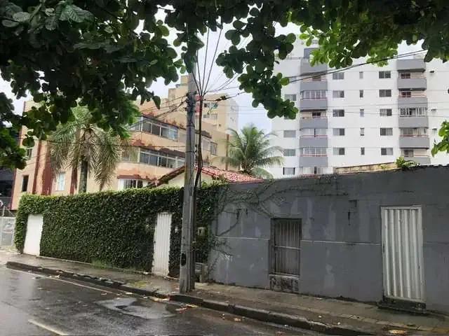 Casa / Sobrado para Venda em Salvador/BA Pituba 3 Quartos